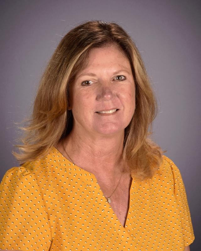 Huntington Beach City School District - Meet the Team!