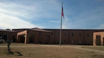 DeQueen Jr. High - Home