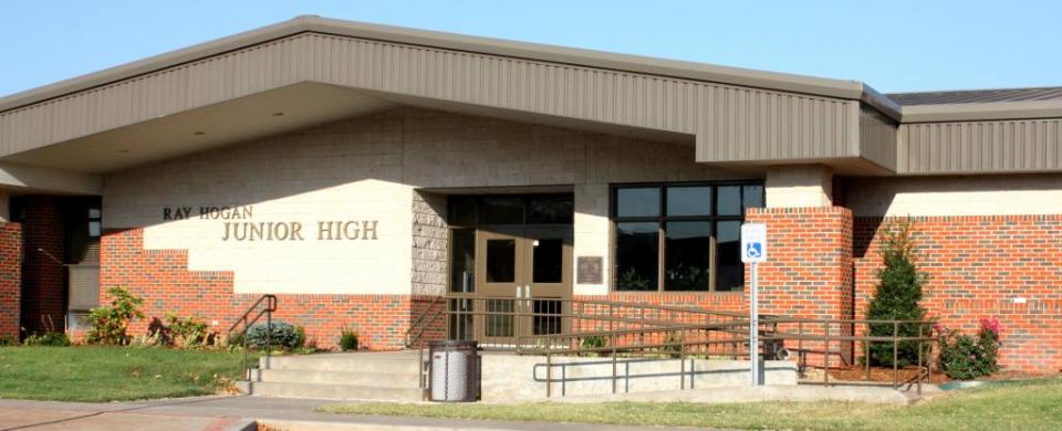 Mangum Public Schools - Home