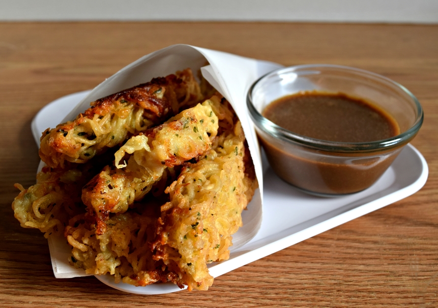 How to Make Poutine Ramen Fries