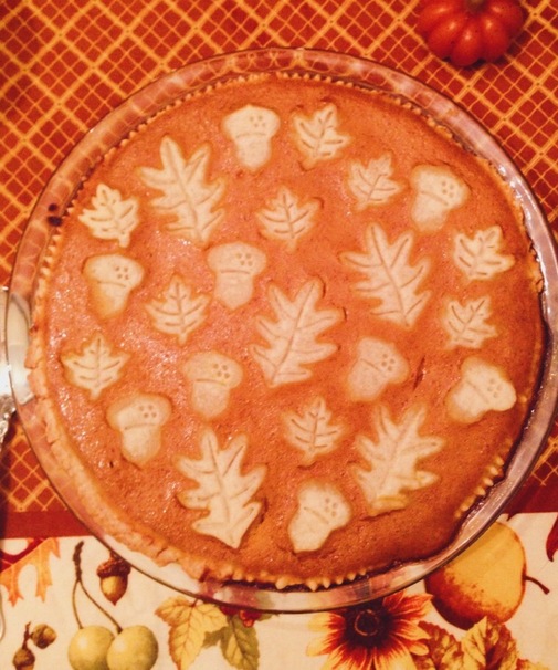 This Pumpkin Apple Pie Recipe Will Make You the Family Favorite