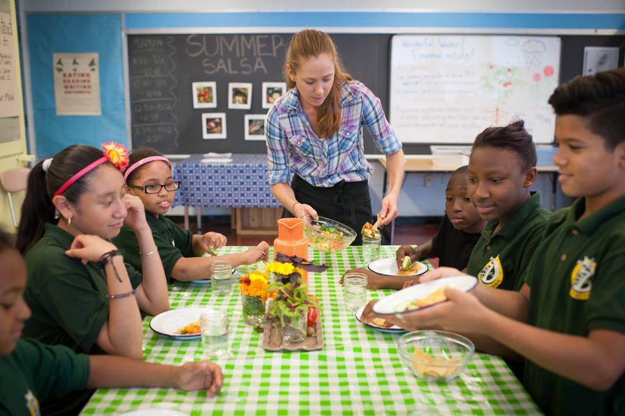 7 Amazing Food Charities That Fight Hunger and Provide Food Education