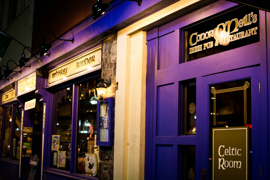 The Essential Guide to a Main Street Bar Crawl