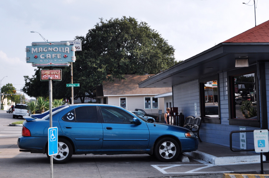 8 Must-Try Austin Restaurants from Diners, Drive-Ins, and Dives