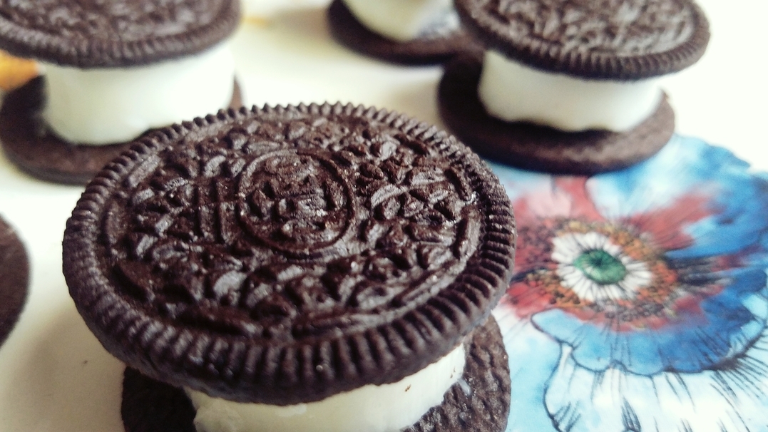 These Oreo Jell-O Shots Taste Like an Actual Oreo
