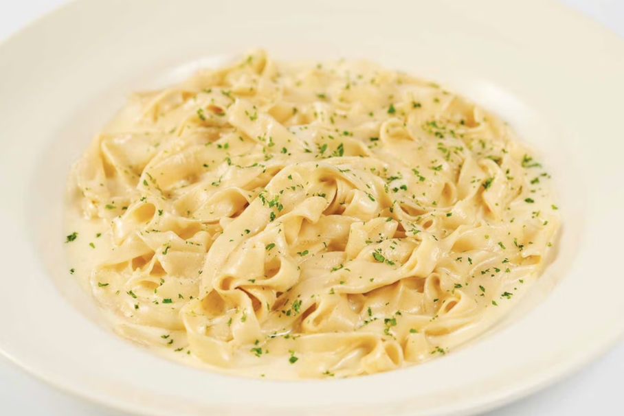 The 12 Best Pastas at the Cheesecake Factory, Ranked