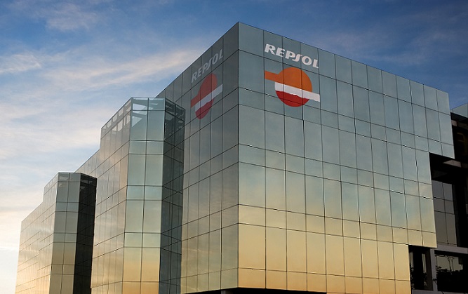 El nuevo CFO de Repsol Perú y otras movidas empresariales | Semana ...