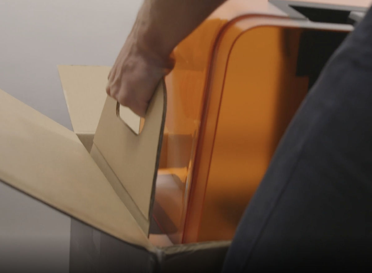 Receiving and unboxing your Form 3/Form 3B