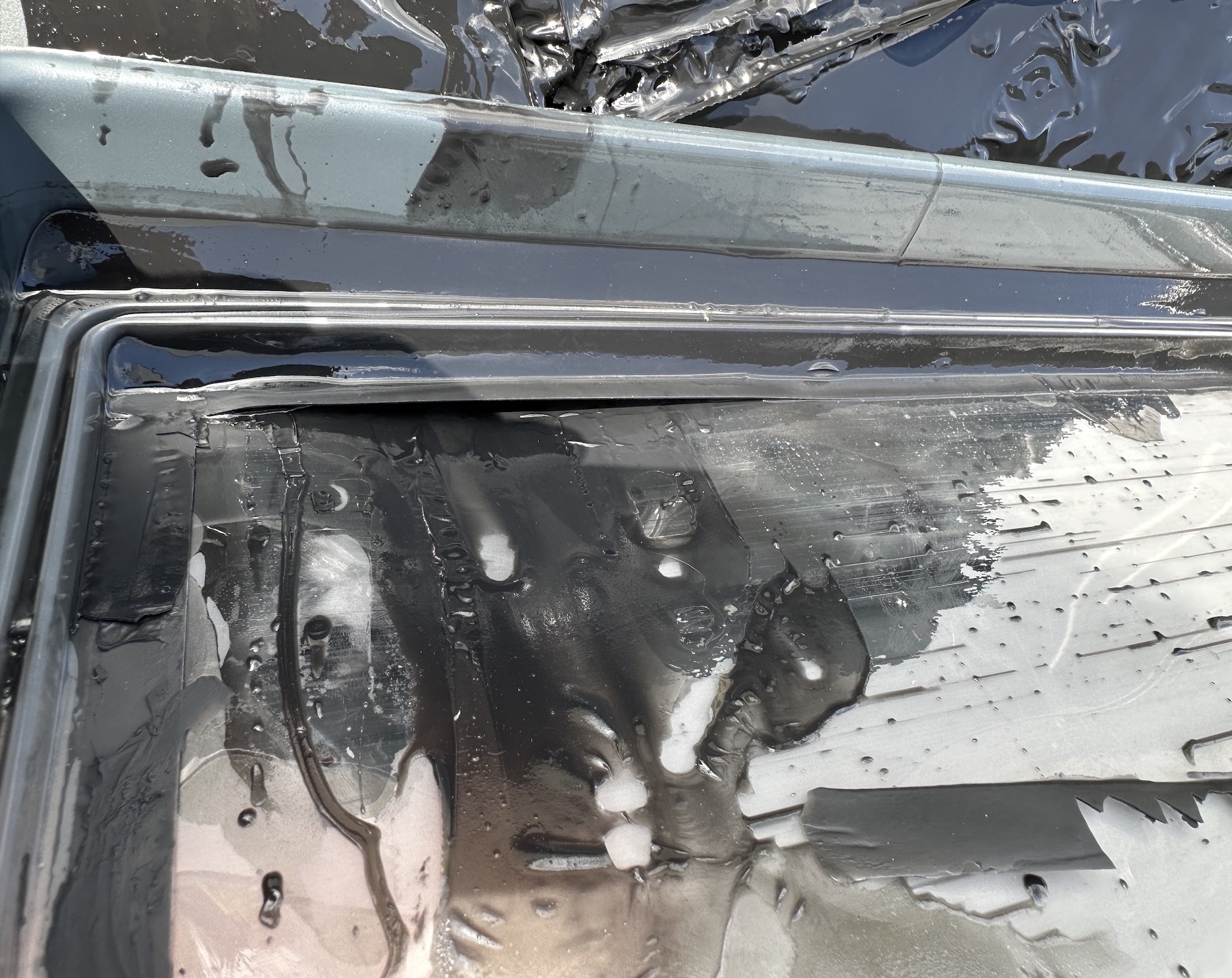 LFS resin tank damage and wear