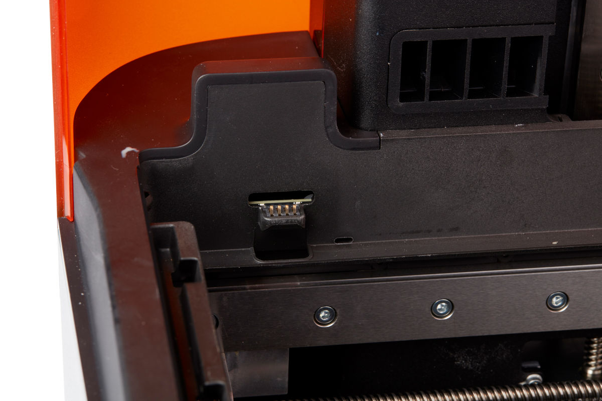 Cleaning after a resin spill (Form 3/Form 3B)