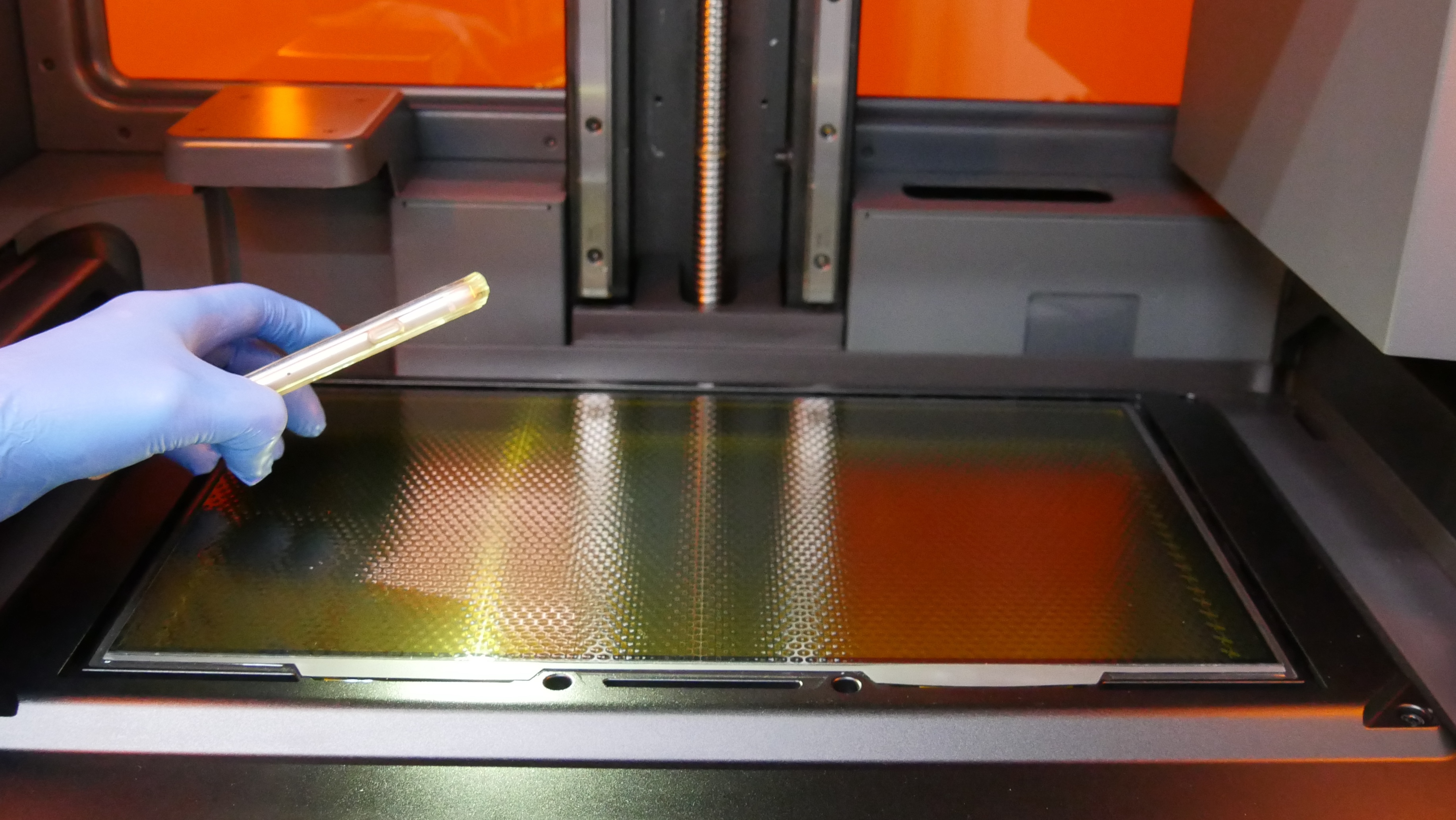 Cleaning the release texture (Form 4L generation)