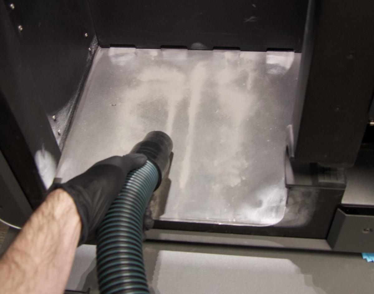 Cleaning all powder out of a Fuse 1 generation printer