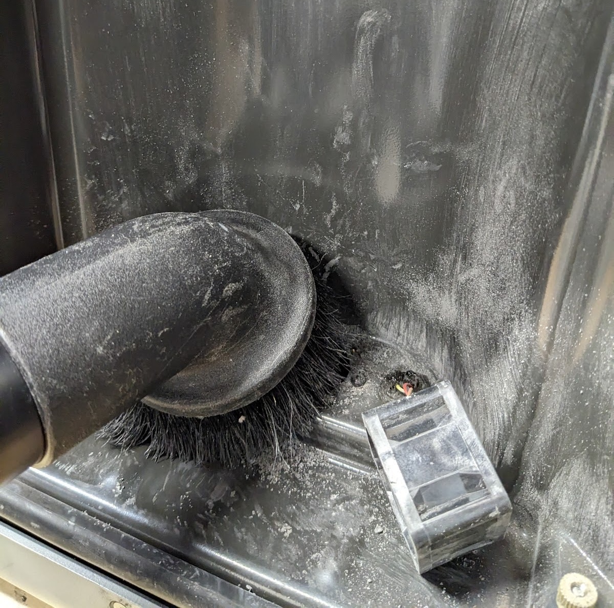 Cleaning the air filters on a Fuse 1 generation printer