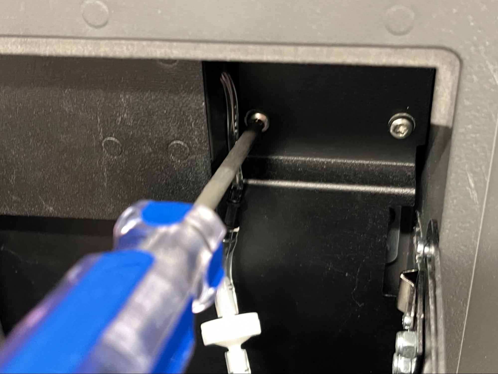 Installing the Polishing System (Fuse Blast)