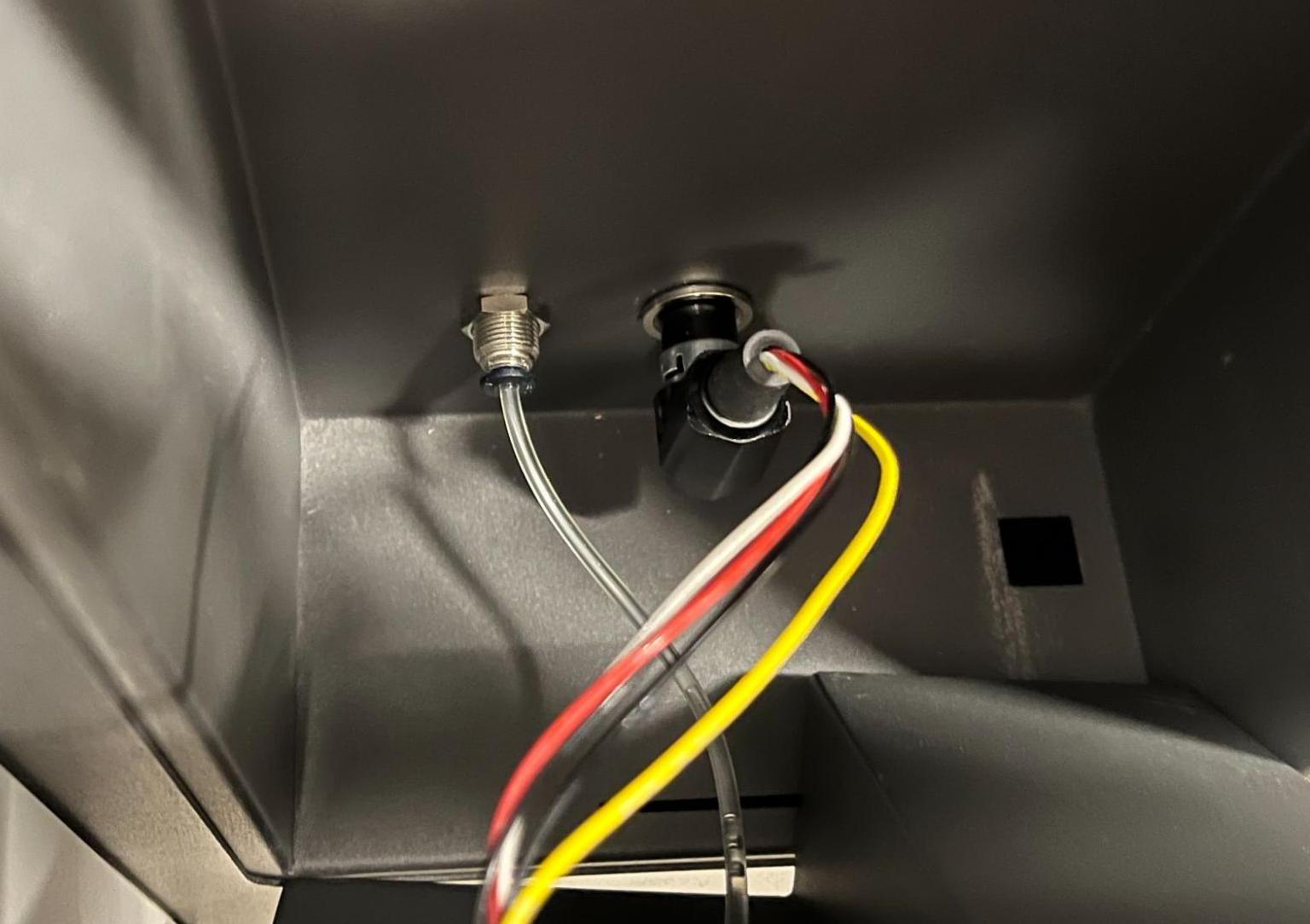 Installing the Polishing System (Fuse Blast)