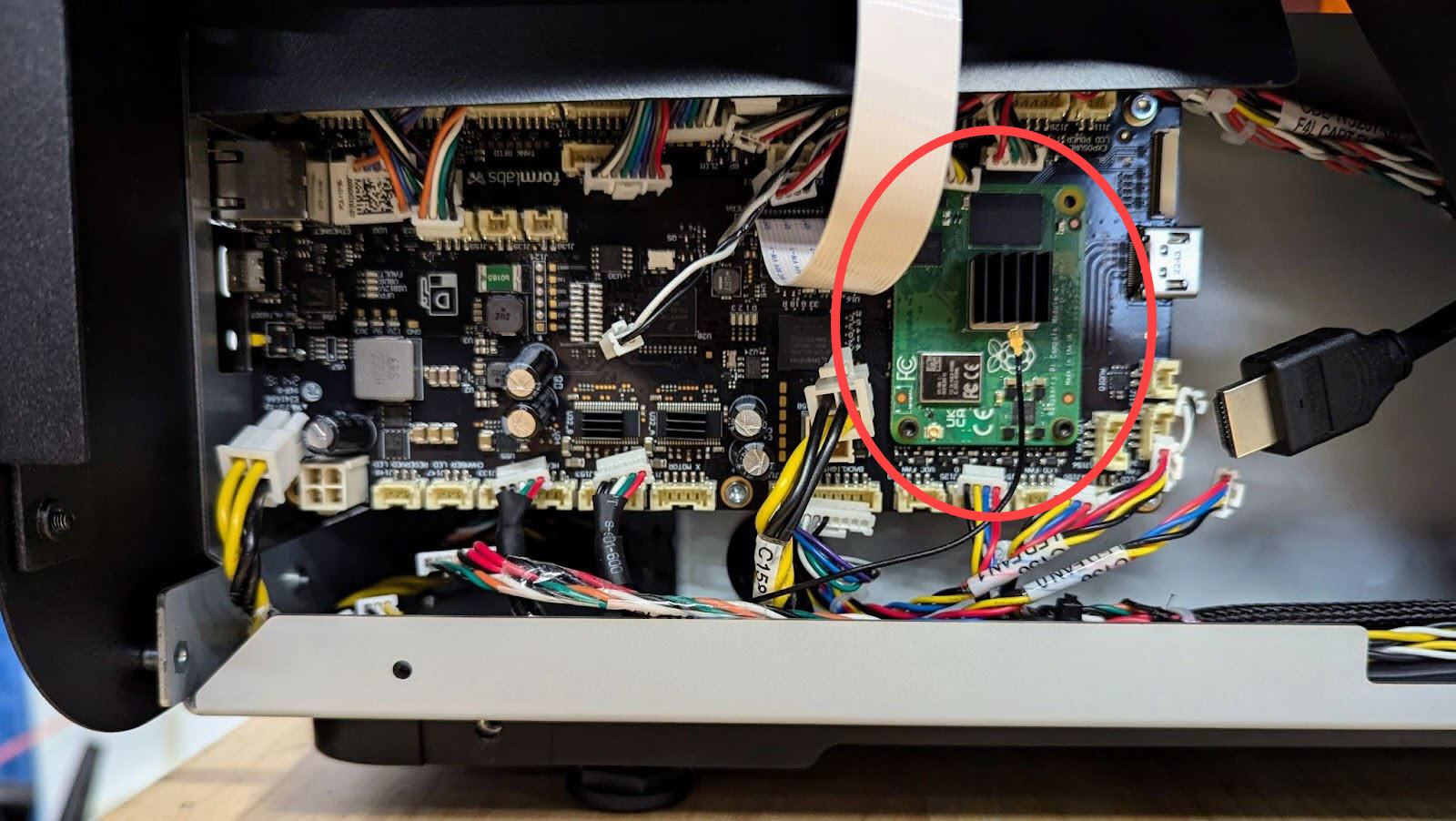Replacing the Form 4L SOM