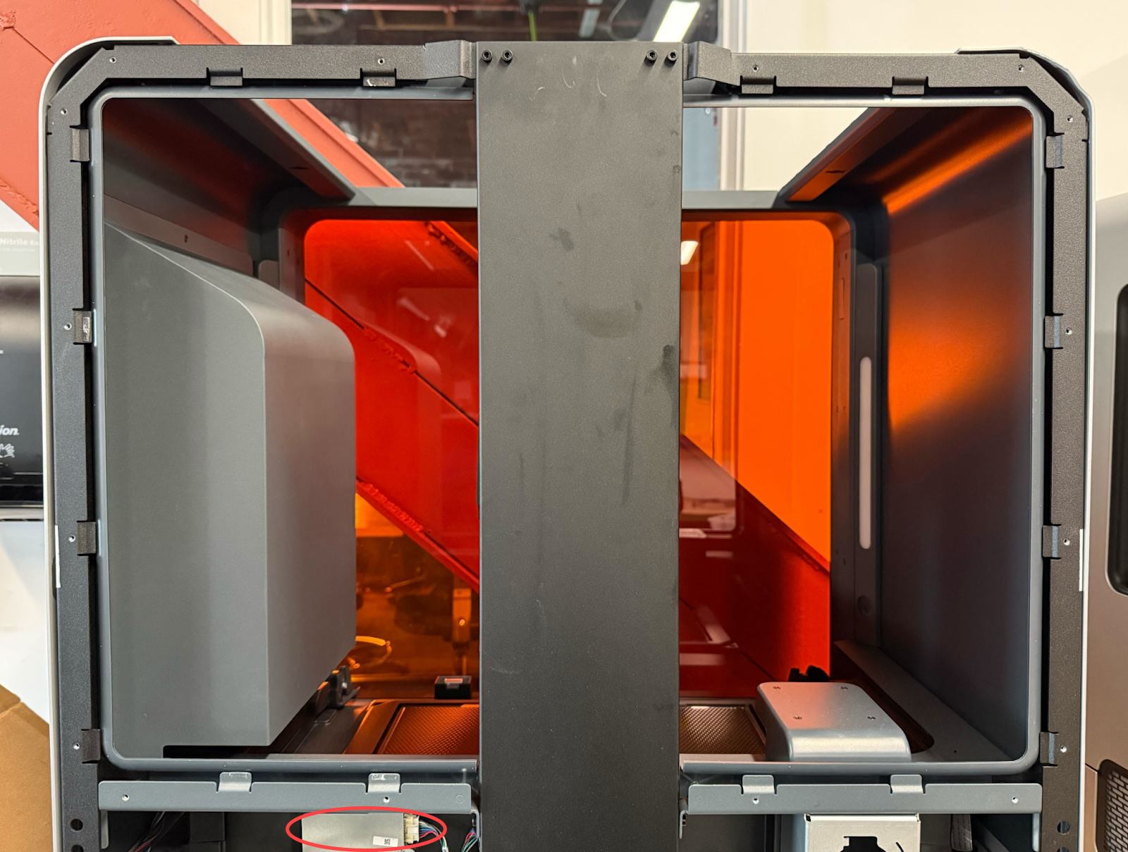 Replacing the Form 4L resin tank RFID board
