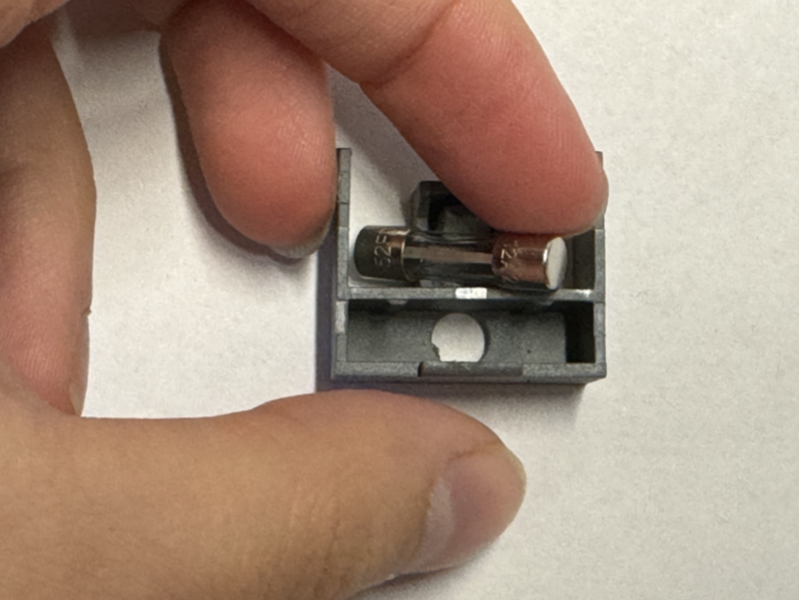 Replacing the Form Cure (2nd Generation) fuse