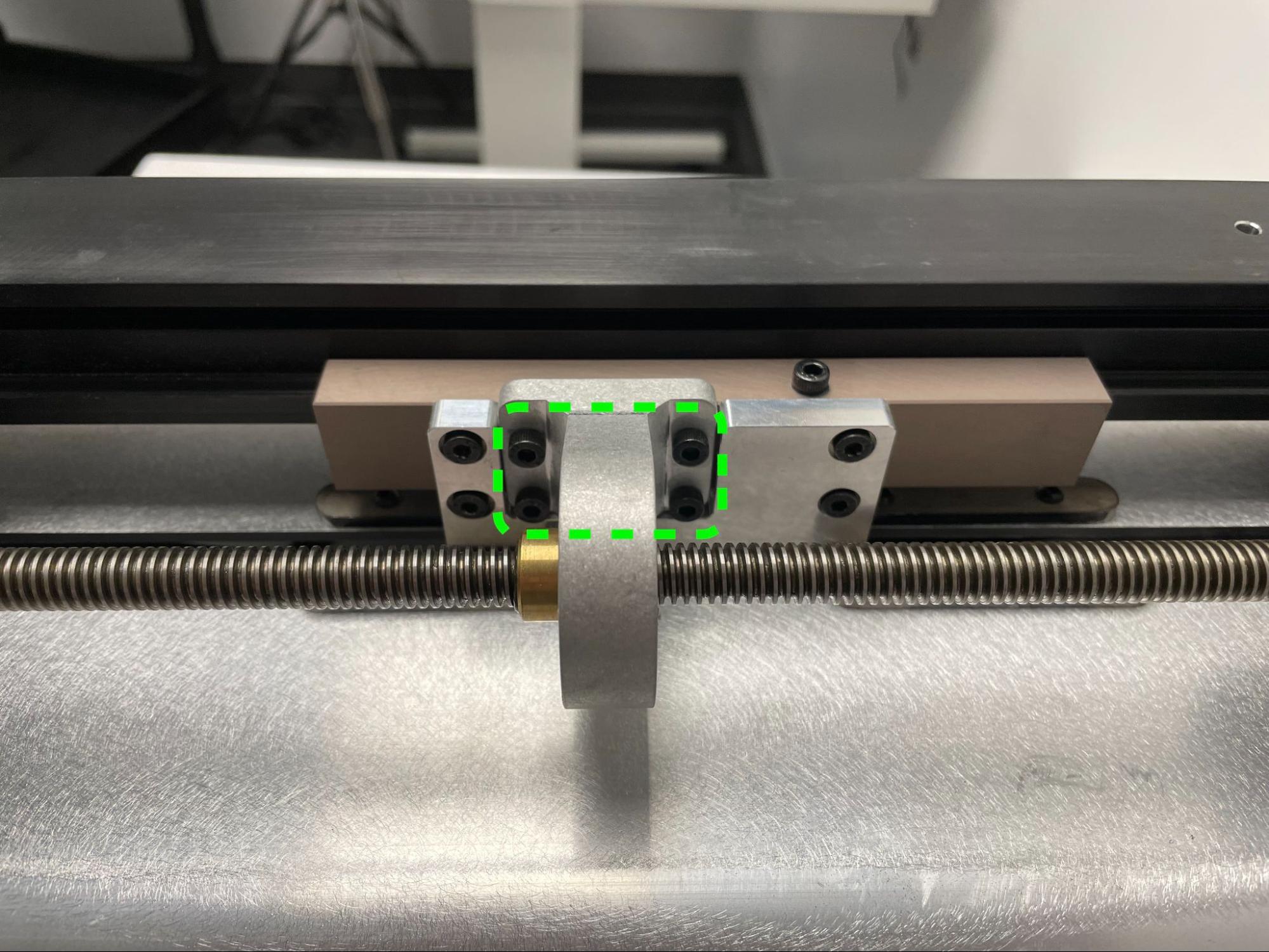 Checking and securing the Fuse 1 generation build chamber piston arm screws