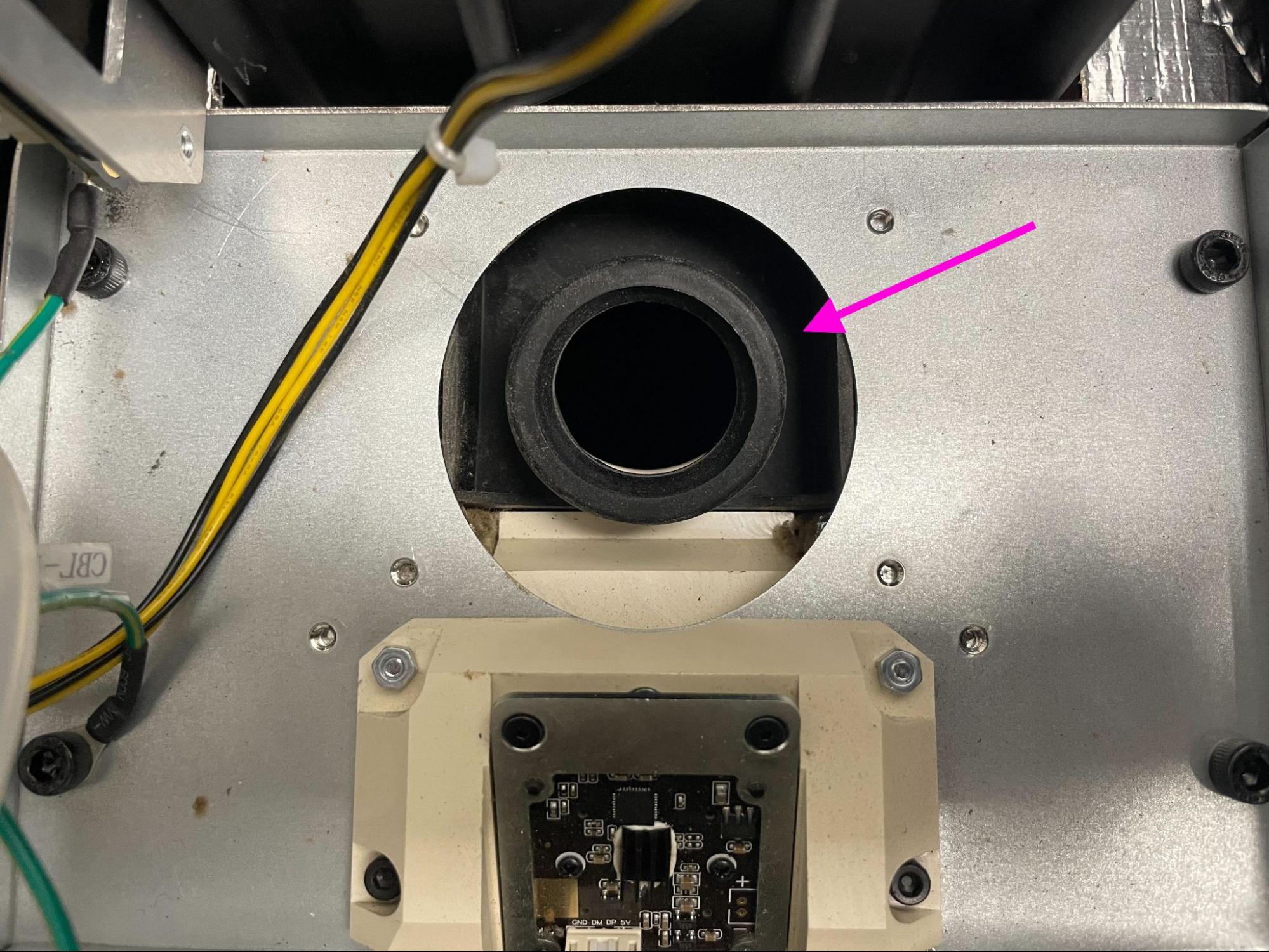 Replacing the Fuse 1 IR sensor flow body