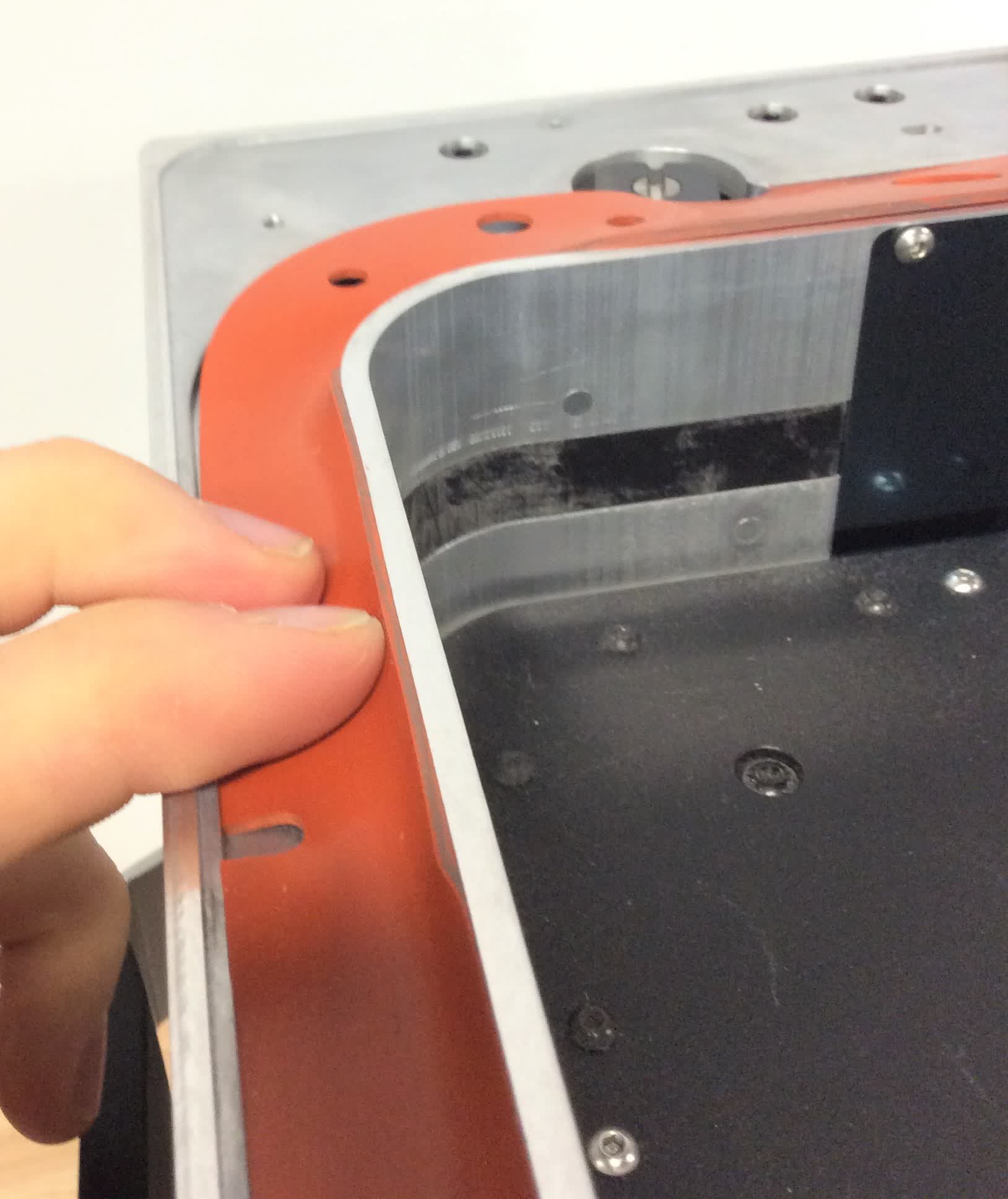 Replacing the Fuse 1 generation build chamber inner gasket