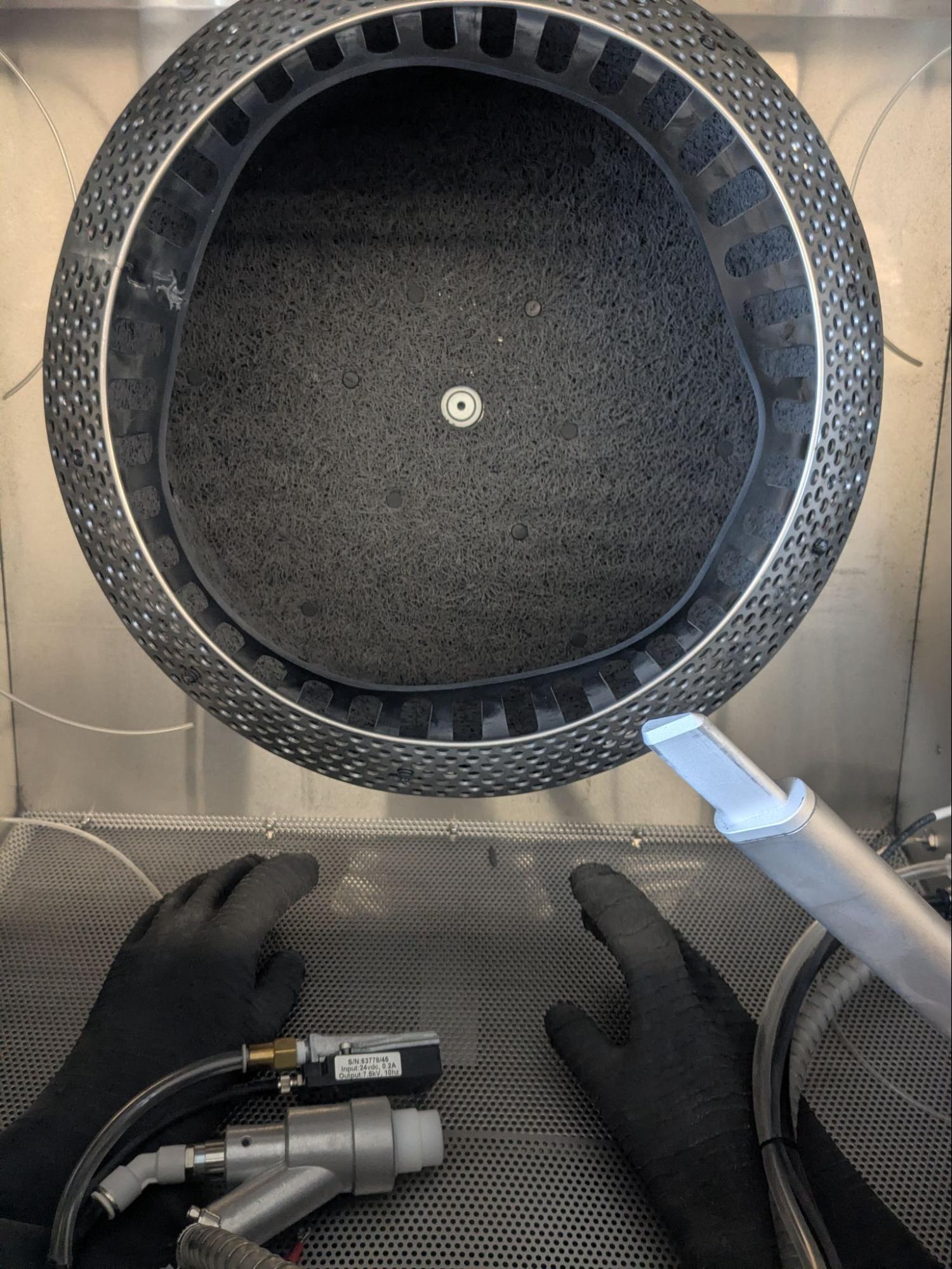 Replacing the Fuse Blast blast gun handle
