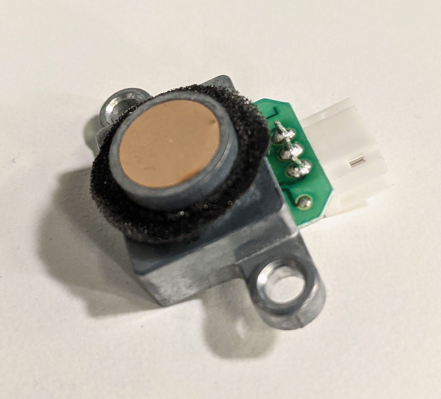Replacing the Fuse Sift powder sensors