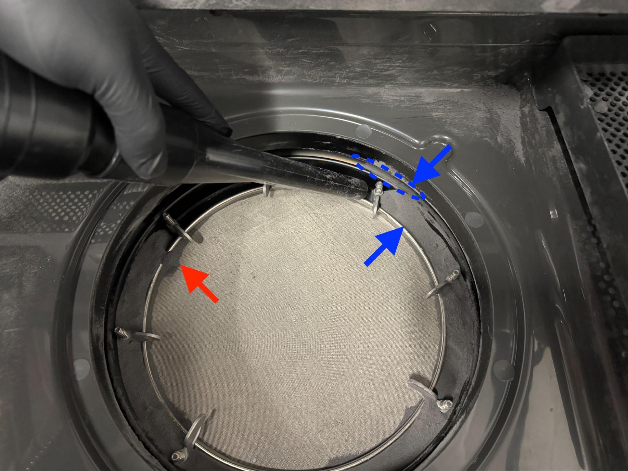 Replacing the Fuse Sift sifter flange