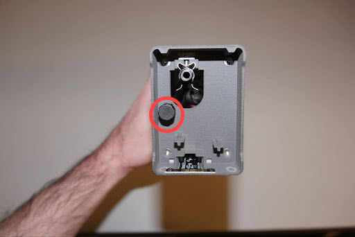 Replacing the Form 4 Resin Pumping System USB-C cable