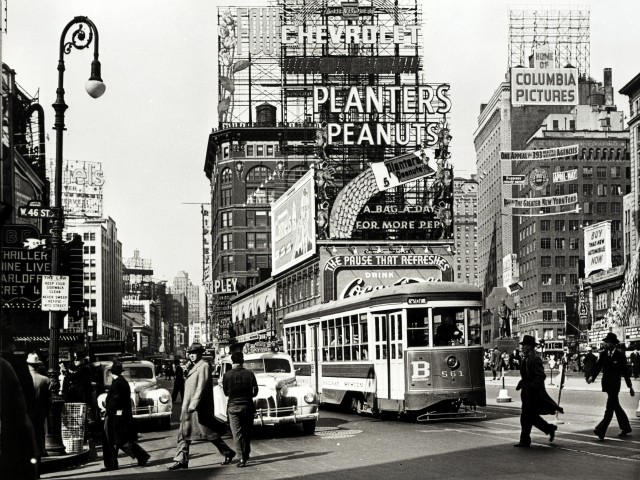 Vintage Times Square - Page 5 - SkyscraperCity