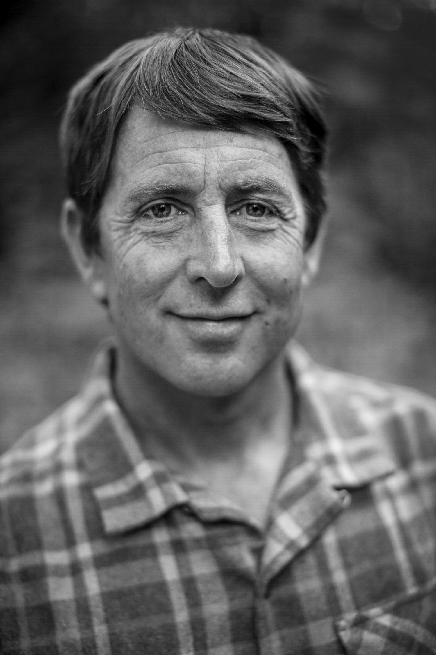 Review: Coping with blindness, athlete Devon Raney inspires in 'Still ...