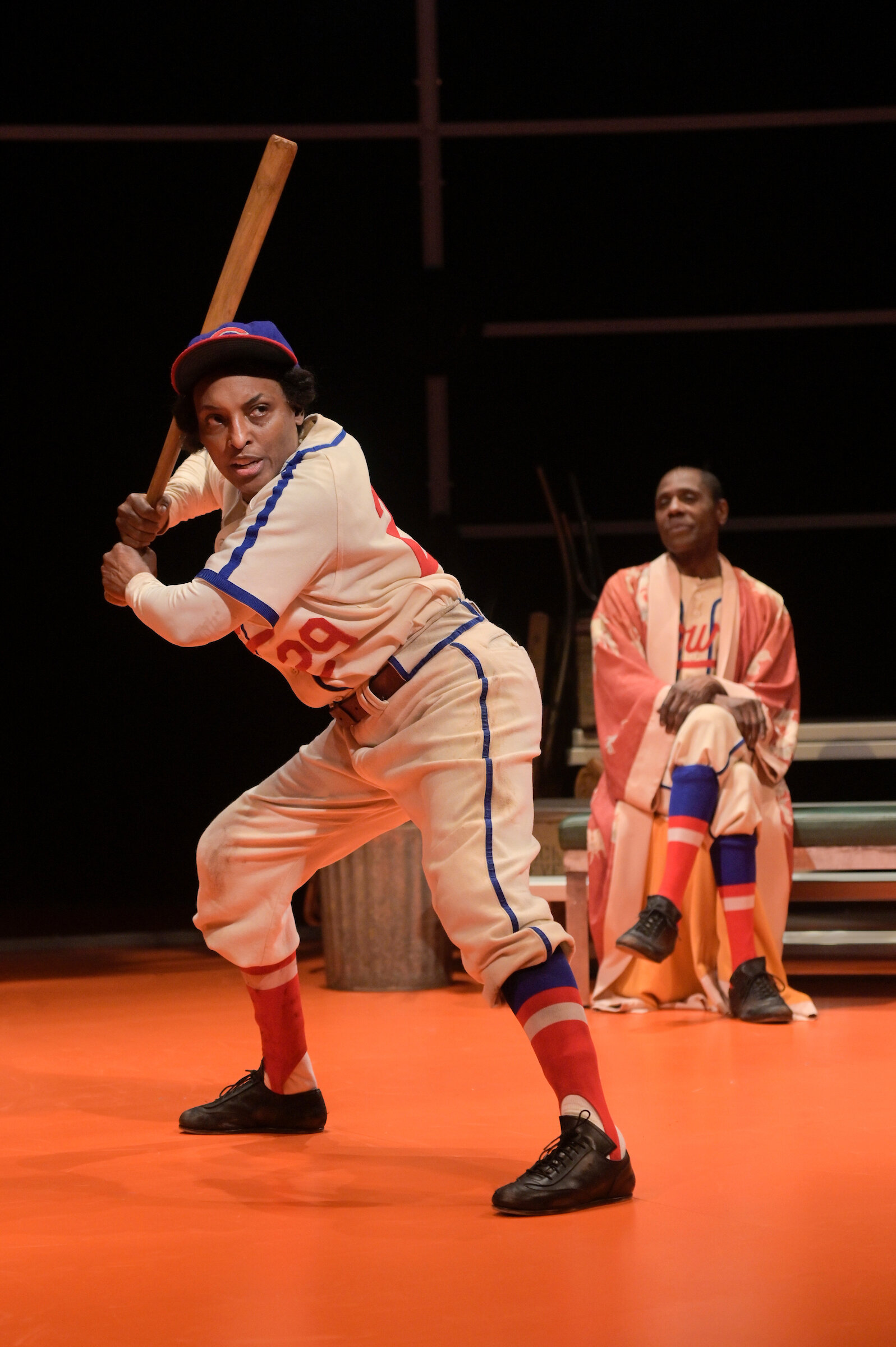 “Toni Stone”被取消，追求流媒体选项。这就是你应该支持它的原因记事簿