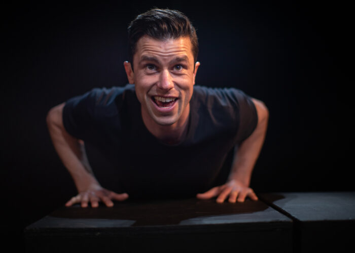 Solo performer Dan Hoyle chronicles racial justice movement in ‘Talk to ...