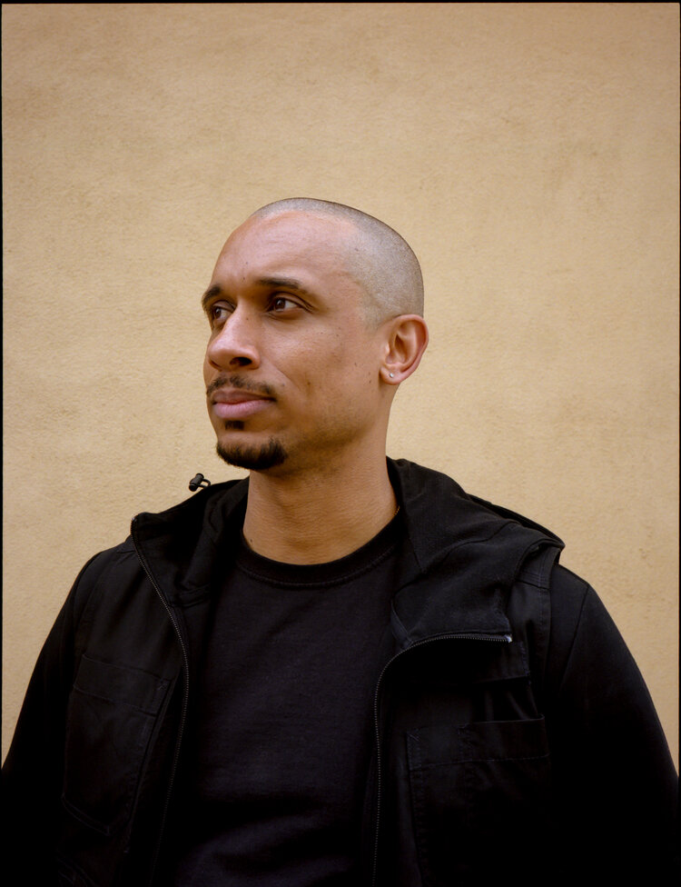 A groundbreaking British sculpture joins fine art among the vines at ...