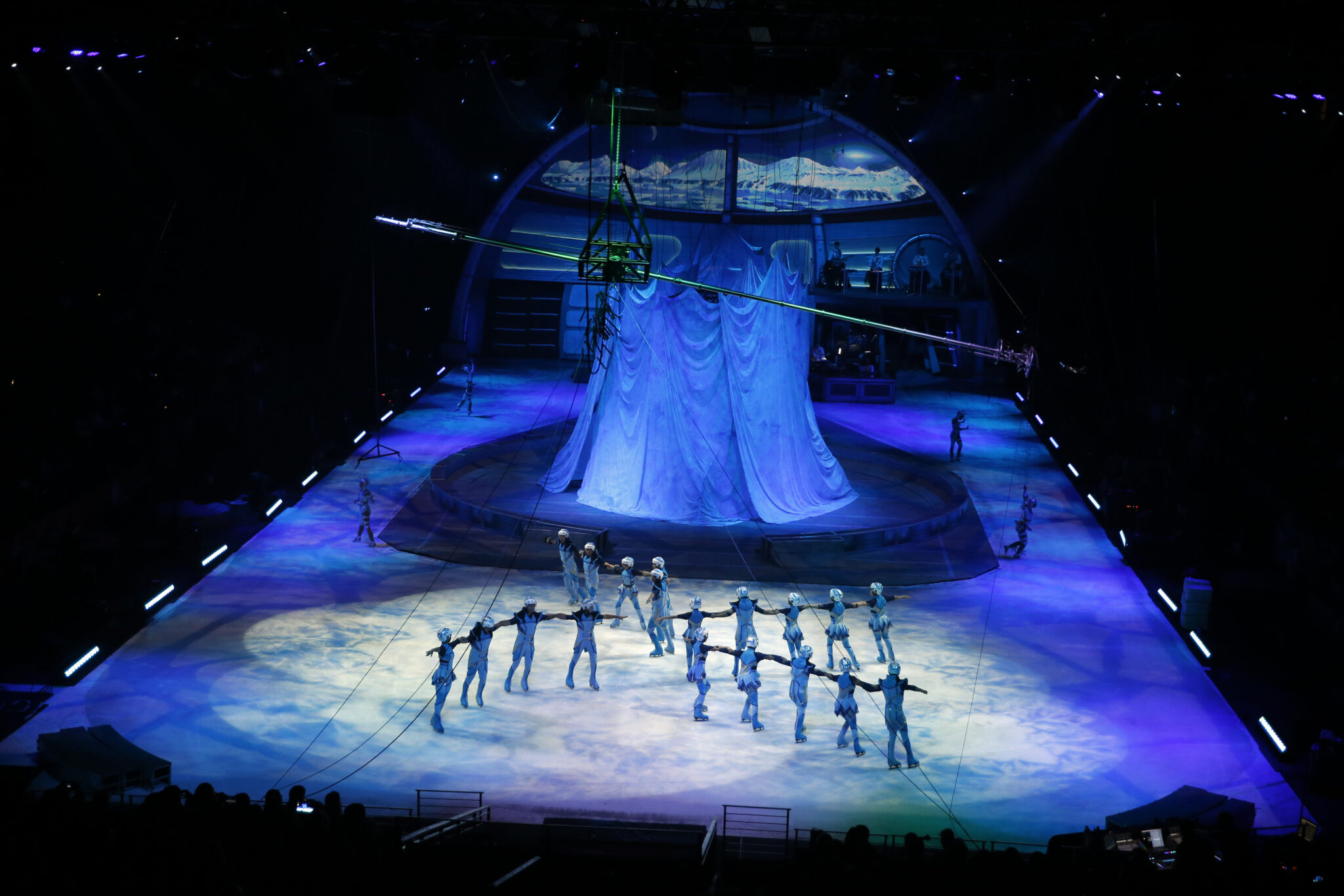 New show 'Dear San Francisco' opens at a turning point for circus as ...