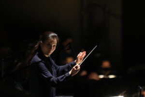 Eun Sun Kim has conquered her fears to take command, gracefully, at S.F ...