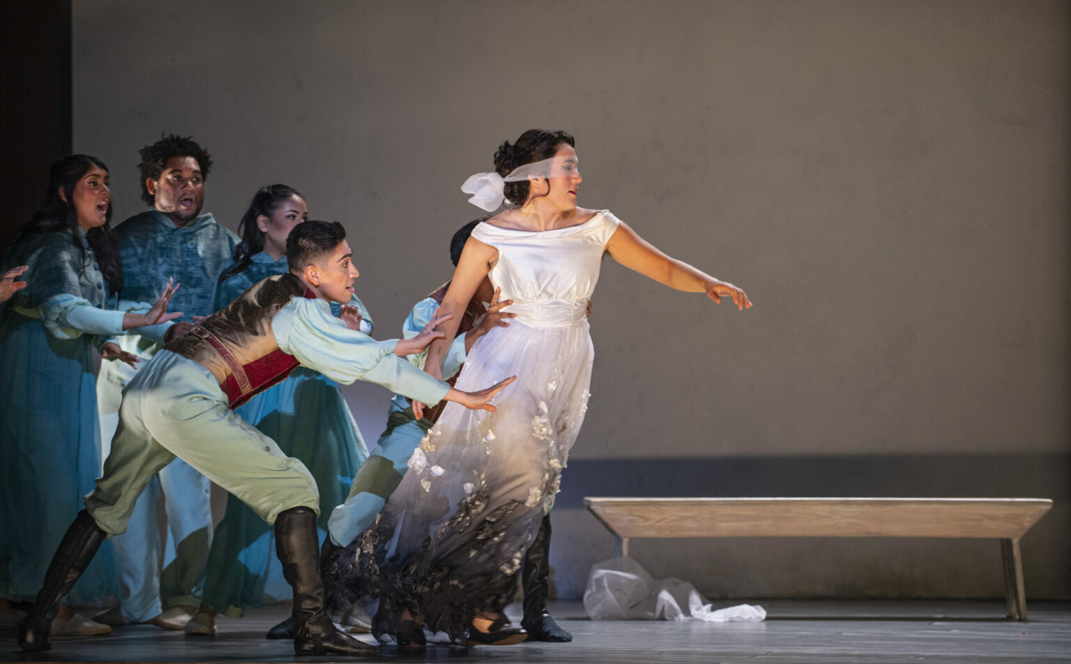 Review: 'Dido and Aeneas' gets a sleek, exquisite staging at Opera San ...