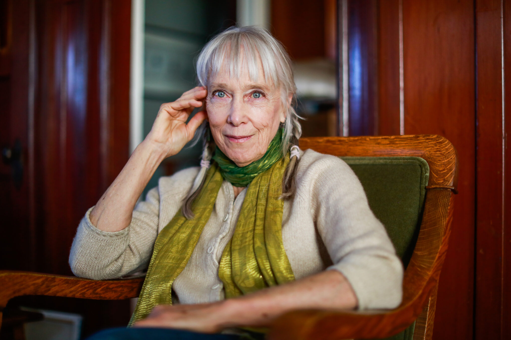 Bluegrass musicians lend a hand — and a voice — to Berkeley icon Laurie ...