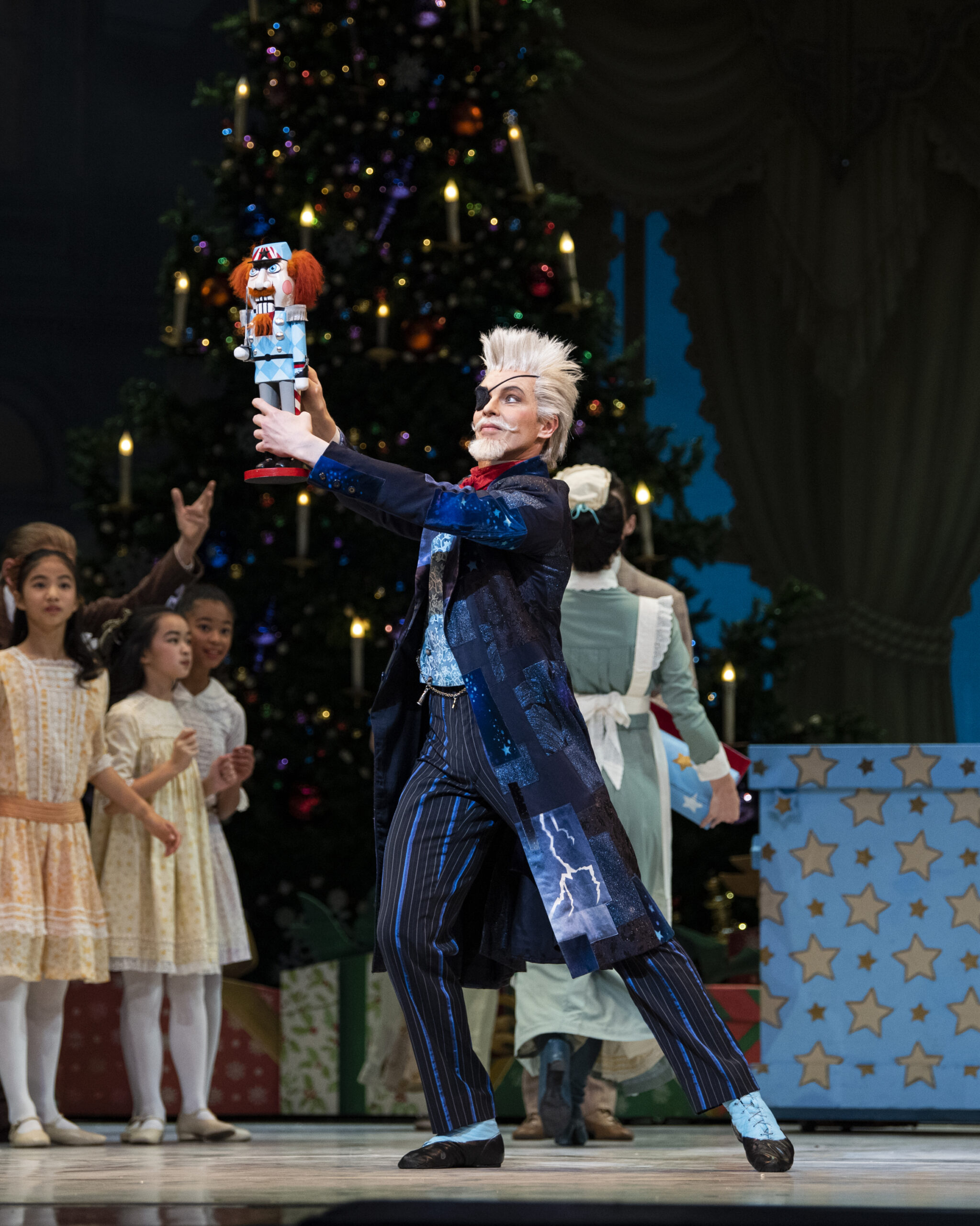 Review: S.F. Ballet's beautiful 'Nutcracker' returns to inspire us when we need it most | Datebook