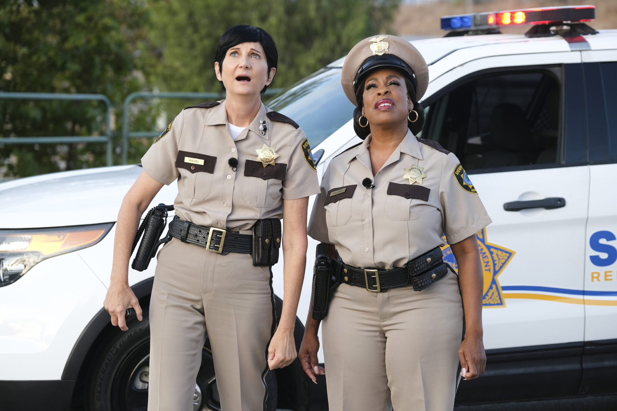 Laughing through an N95: Comedy copes with COVID | Datebook