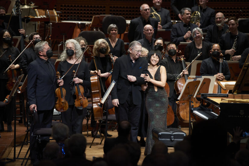Review: Pianist Yuja Wang turns in a dazzling performance with S.F ...