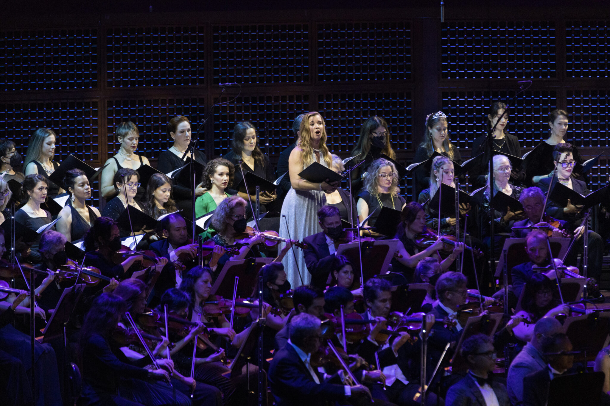 S.F. Symphony opens season with magical moonlit glow | Datebook