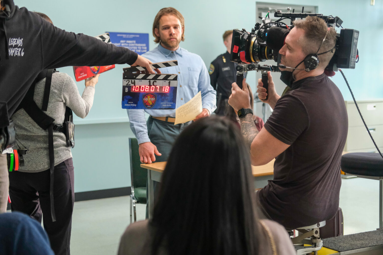 Cal Fire support or not, Bay Area's Max Thieriot fuels ‘Fire Country ...