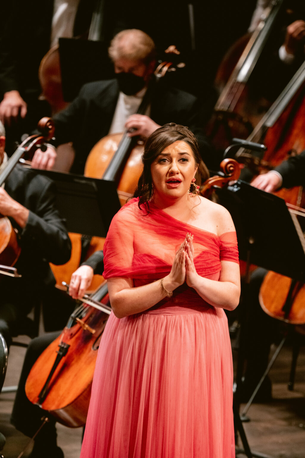 Review: 2 gifted sopranos turn S.F. Opera's showcase concert into magic ...