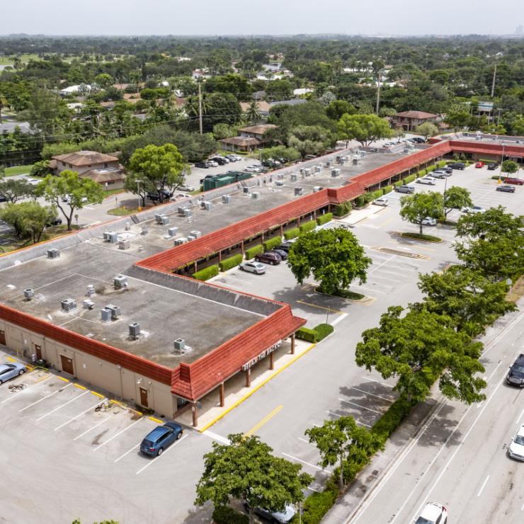 Plantation Community Plaza