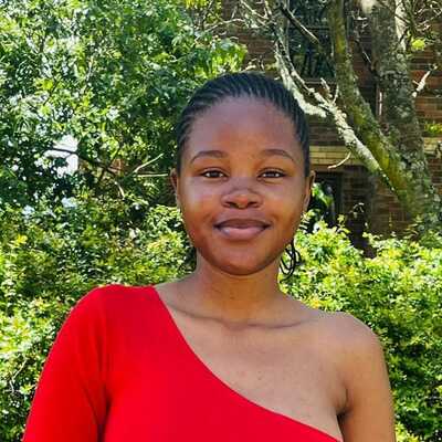 Axole Yaliwe | SheCodes