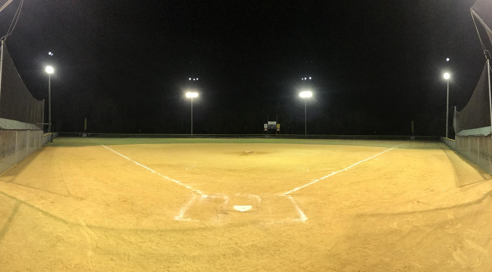 Home [www.pleasureislandyouthbaseball.com]