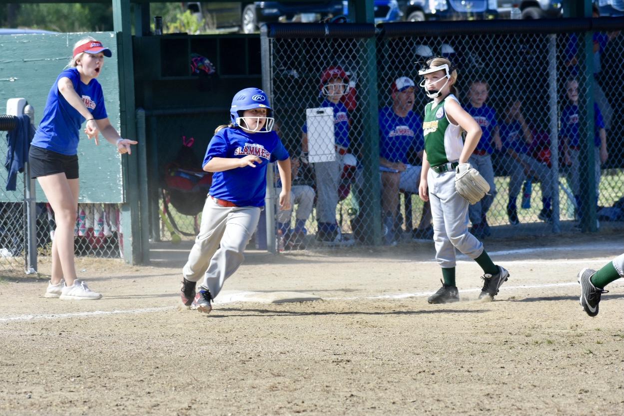 Home [www.rochestergirlssoftball.com]