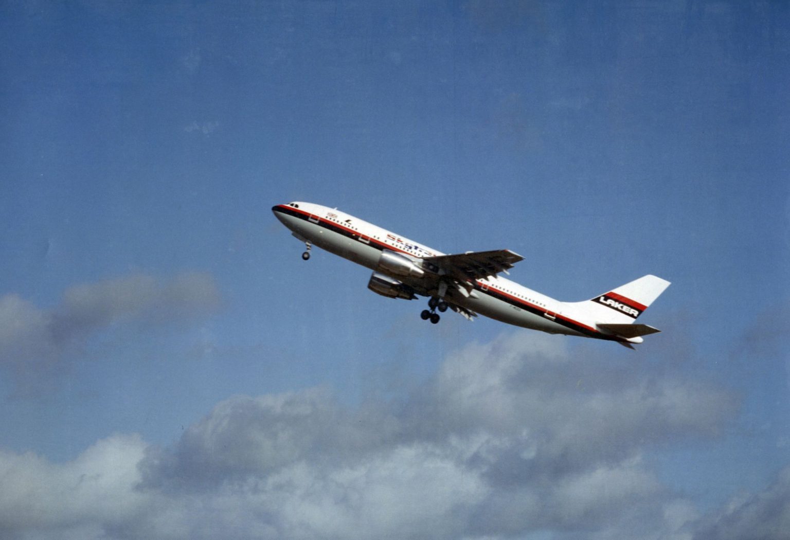 Laker Airways "Skytrain" Aircraft - SIR FREDDIE LAKER