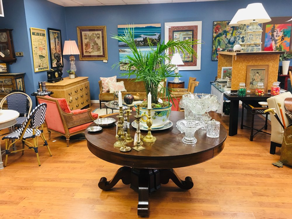 The Art Of Consignment - Haley Corridor
